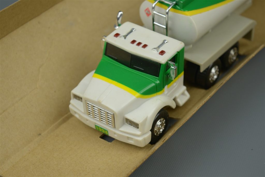 (2) 1994 Limited Edition BP Toy Tanker Truck Battery Op. Sounds ...
