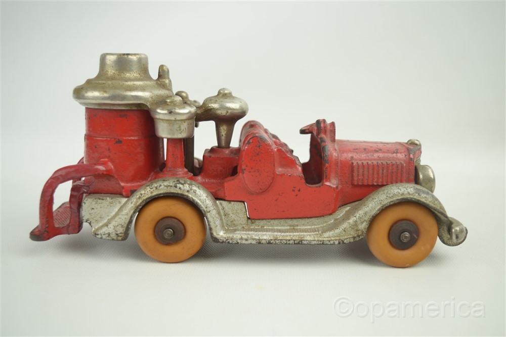 Antique Hubley Cast Iron Fire Engine Pumper Truck 8.25" GD Nickel Accents