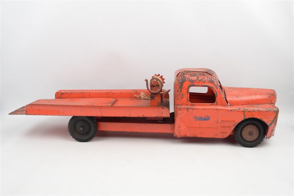 Vintage Large 20" Structo Toys Pressed Steel Flatbed Wrecker Truck for ...